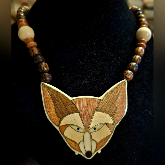Jewelry | Vintage Wood Inlay Fox Pendant Bead Necklace | Poshmark